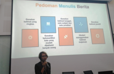 Gunakan Rumus 6W + 1H untuk Tulis Beritamu - Departement of Communications