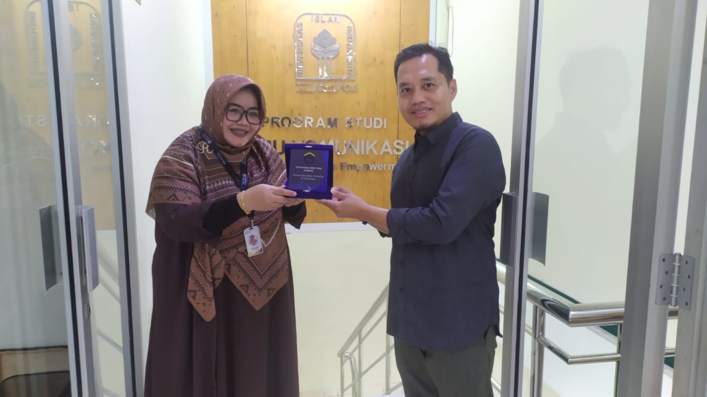 Prodi Ilmu Komunikasi UII Menerima Kunjungan dari Universitas Siber ...